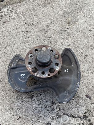 A2044200744 Mercedes-Benz C W204 Front wheel hub, €92.25 | RRR