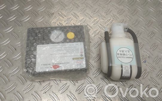 Toyota Prius+ (ZVW40) Compresseur d'air pour pneus, 42,00 € | OVOKO