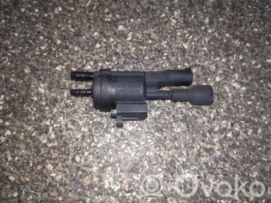 0025401497 Mercedes-Benz E W212 Capteur de pression d'air, 15,00 € | OVOKO