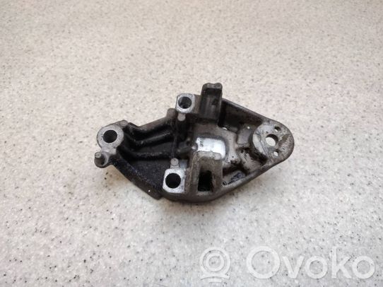 8200058060 Renault Scenic I Support, suspension du moteur, 23,29 € | OVOKO
