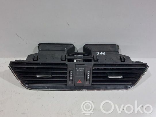 5E0820951 Skoda Octavia Mk3 (5E) Garniture, panneau de grille d ...