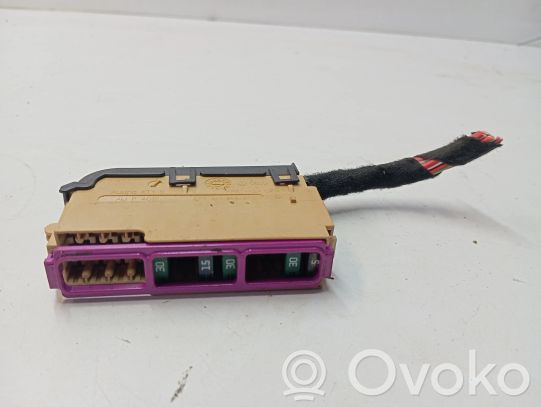 4F1941824A Porsche Macan (95B) Module de fusibles, 5,00 € | OVOKO