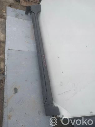 764260493R Dacia Duster II Marche-pied avant, 96,00 € | OVOKO