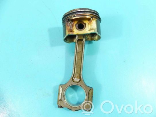 HR16 Nissan Juke I F15 Piston avec bielle, 32,50 € | OVOKO