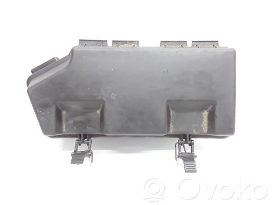 1645400782 Mercedes-Benz ML W164 Couvercle de boîte à fusibles, 10,00 ...