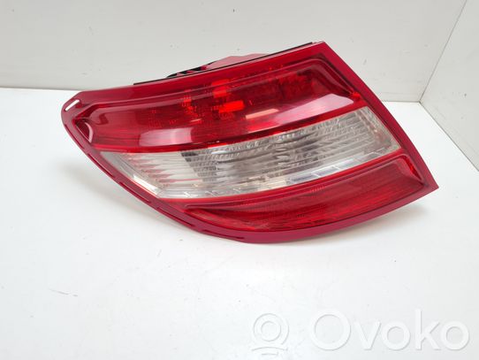 A2048200164 Mercedes-Benz C W204 Feux arrière / postérieurs, 329,86 ...