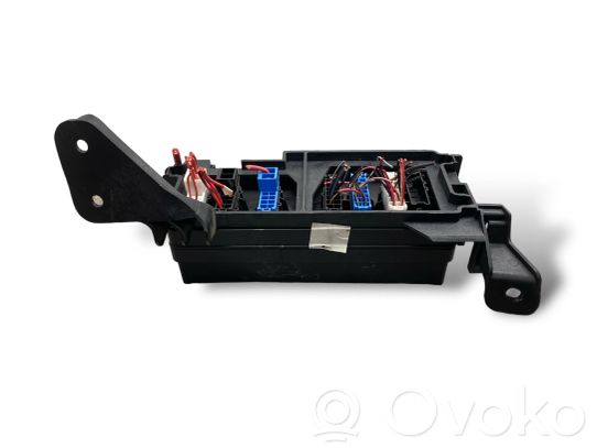 A1645403372 Mercedes-Benz ML W164 Boîte à fusibles, 15,00 € | OVOKO