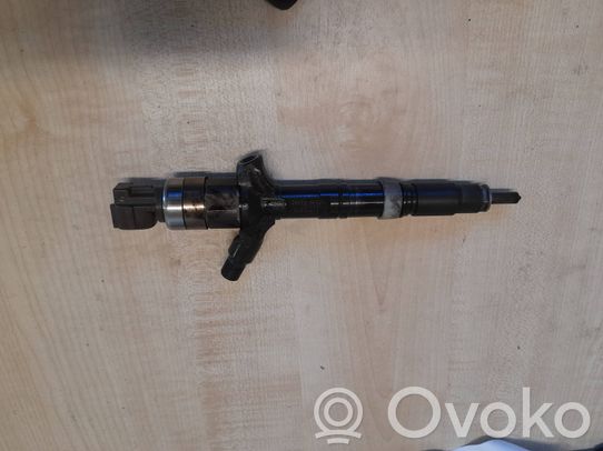23670-30020 Toyota Land Cruiser (J120) Injecteur de carburant, 122,00 ...