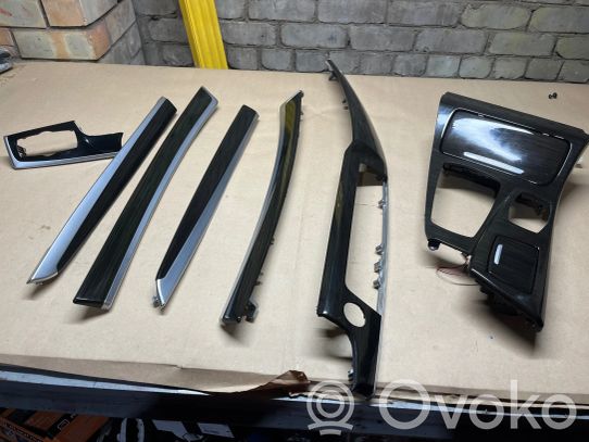 9206377 BMW 5 F10 F11 Salona dekoratīvās apdares komplekts, 130,00 € | RRR