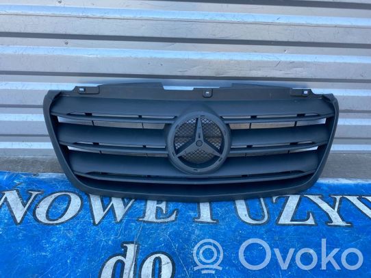 A9108852600 Mercedes-Benz Sprinter W907 W910 Front grill, €145.20 | RRR