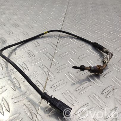 04L906088 Volkswagen PASSAT B8 Capteur de température des gaz d ...
