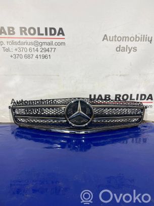 A2048801083 Mercedes-Benz C W204 Grille calandre supérieure de pare ...