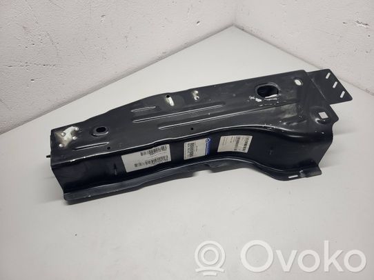 68242523AC Jeep Compass Longeron support avant, 40,00 € | OVOKO
