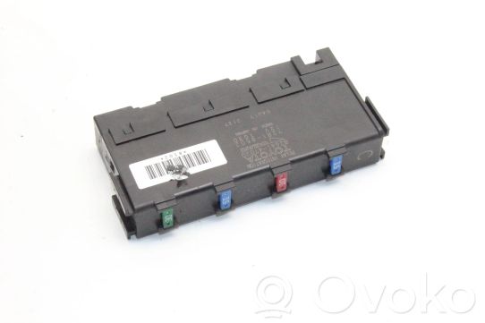 8264147020 Toyota Avensis T270 Module de fusibles, 5,50 € | OVOKO