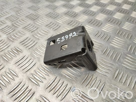 A2056260412 Mercedes-Benz GLC X253 C253 Fixation de radiateur, 10,30 ...