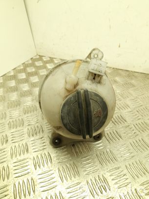 2H0121407D Volkswagen Amarok Vase d'expansion / réservoir de liquide de ...