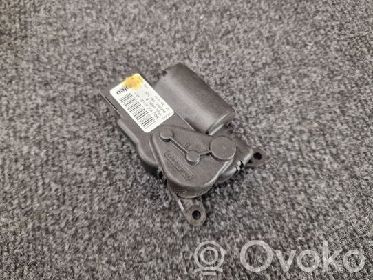 5Q0907511D Volkswagen PASSAT B8 Moteur / actionneur de volet de ...