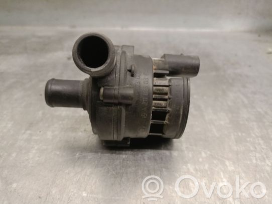 A2118350364 Mercedes-Benz E AMG W213 Pompe de circulation d'eau, 16,24 ...