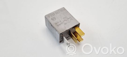 9008087019 Toyota Avensis T250 Autres relais, 5,38 € | OVOKO