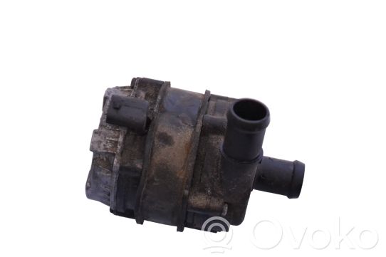 04L965567A Volkswagen Golf VII Electric auxiliary coolant/water pump, € ...