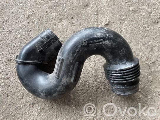 165555514R Renault Trafic III (X82) Tuyau d'admission d'air, 11,00 ...