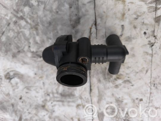 BK2Q8A556AB Ford Transit Custom Boîtier de thermostat, 33,00 € | OVOKO