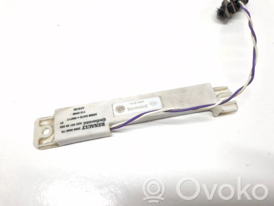 285900007R Renault Megane IV Amplificateur d'antenne, 10,00 € | OVOKO