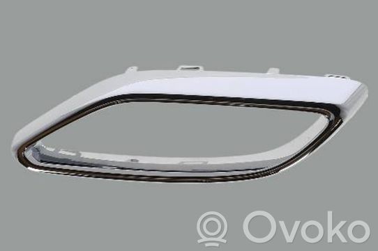 A1184920100 Mercedes-Benz CLA C118 X118 Embout de sortie enjoliveur pot ...