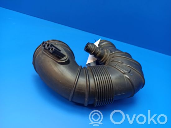 PUM25311 Mercedes-Benz E C207 W207 Tuyau d'admission d'air turbo ...