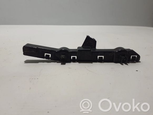 622224EA0A Nissan Qashqai Front bumper mounting bracket, 10.00 € | RRR