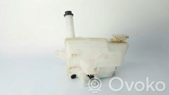 BV6117B613CA Ford Focus Windshield washer fluid reservoir/tank, 33.00 ...