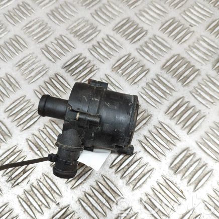 5G0965567 Skoda Octavia Mk3 (5E) Electric auxiliary coolant/water pump ...