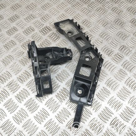5G6807393A Volkswagen Golf VII Rear bumper mounting bracket, 6.00 € | RRR