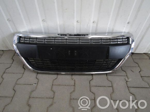9810535677 Peugeot 208 Front bumper upper radiator grill, 116.47 € | RRR