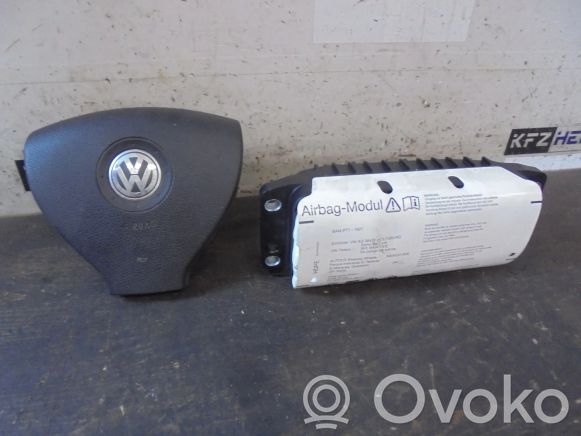 1K0880201DC Volkswagen Golf V Steering wheel airbag, 10.00 € | RRR