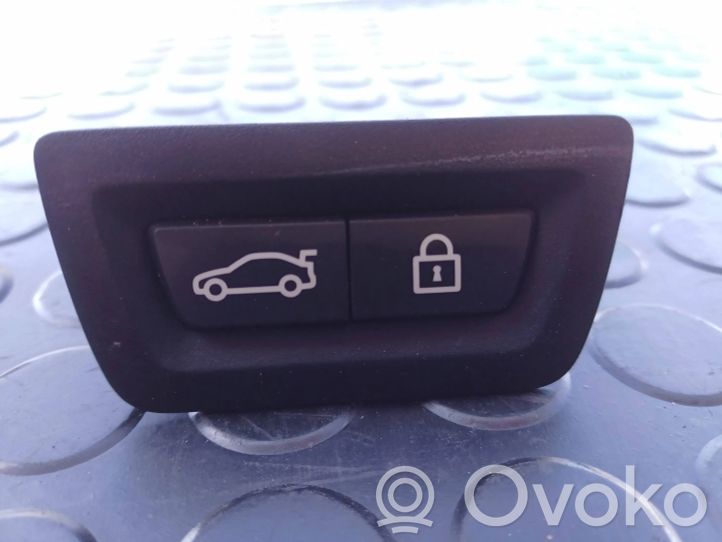 9275121 BMW 5 G30 G31 Tailgate/boot open switch button, 12.00 € | RRR