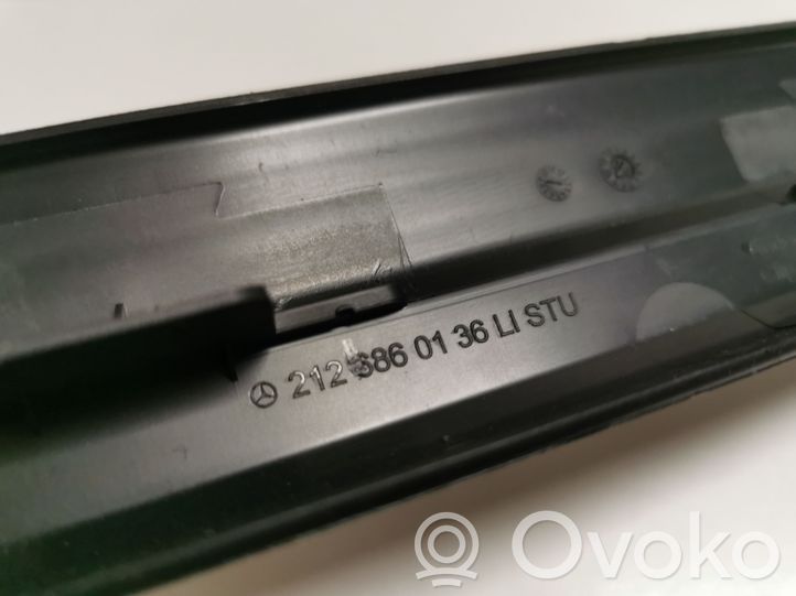 2126860136 Mercedes-Benz E W212 Garniture, jupe latérale/bas de caisse ...