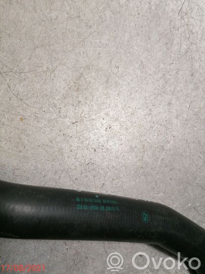 ADT17772 Mercedes-Benz ML W164 Tuyau de liquide de refroidissement ...