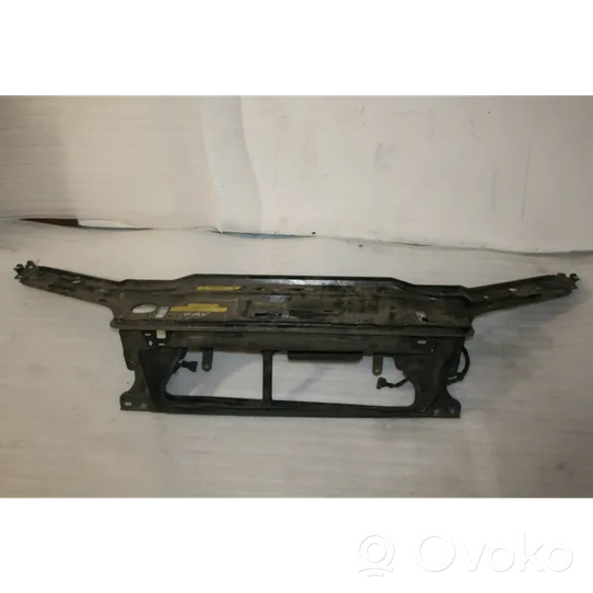 Volvo XC70 Top upper radiator support slam panel, 10.00 € | RRR