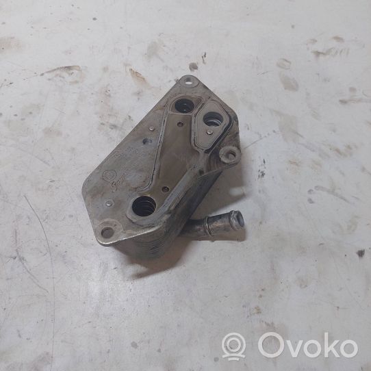 5989070201 BMW 3 F30 F35 F31 Radiateur d'huile moteur, 19.00 € | OVOKO