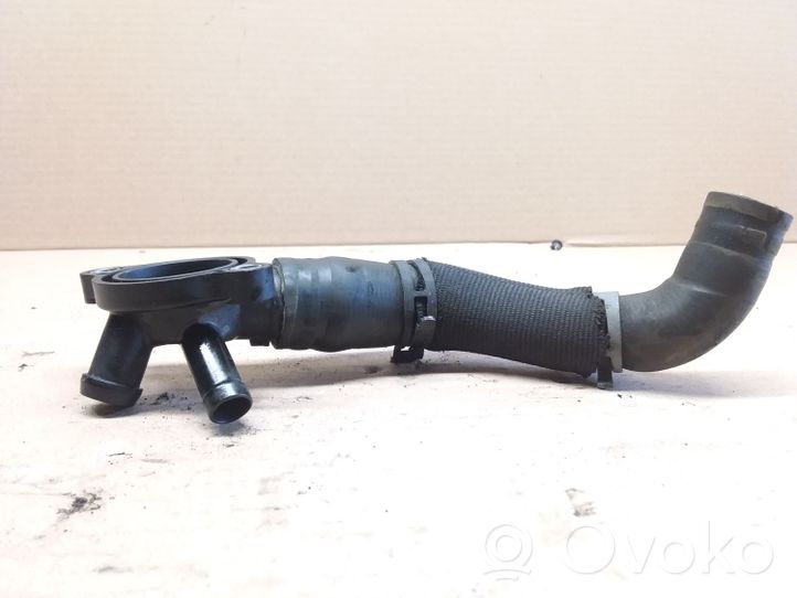 04L121131AD Audi A5 Sportback 8TA Engine coolant pipe/hose, 10.00 € | RRR