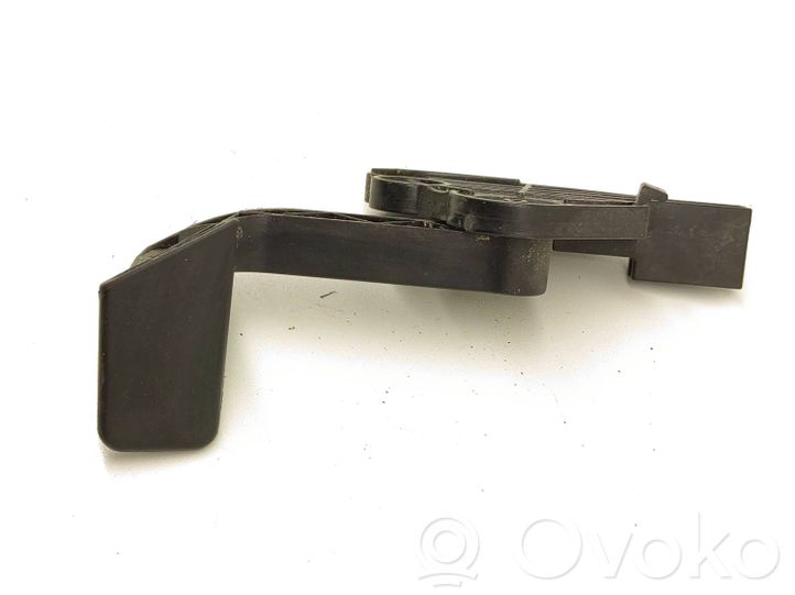 8E1823533B Audi A4 S4 B7 8E 8H Engine bonnet (hood) release handle, 10. ...