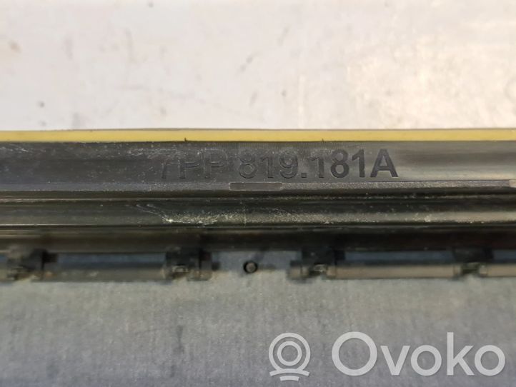 7PP819181A Porsche Cayenne (92A) Prese d'aria laterali fiancata, 19.00 ...