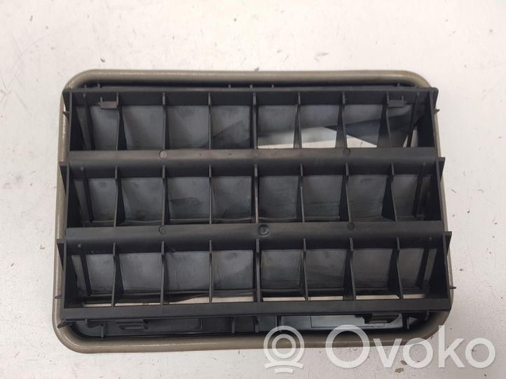 BMW 5 G30 G31 Ventiliacinės grotelės 9176945 64229176945 - Naudota ...