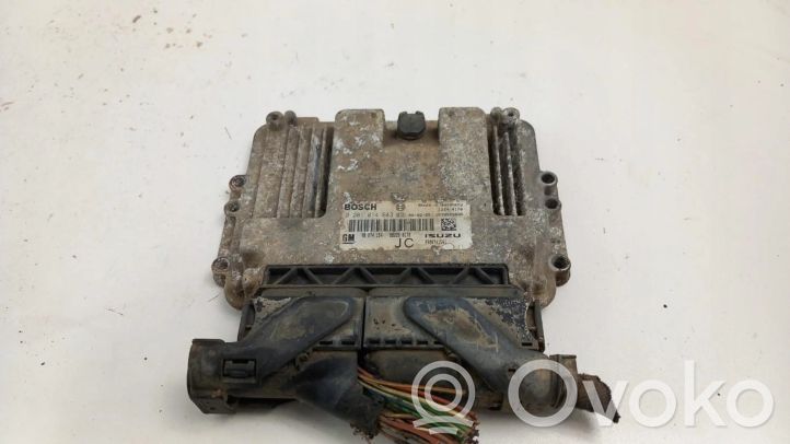 Opel Astra G Engine control unit/module ECU, 21.62 € | RRR