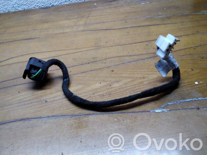 A2035403705 Mercedes-Benz E W211 Autres faisceaux de câbles, 2.99 € | OVOKO