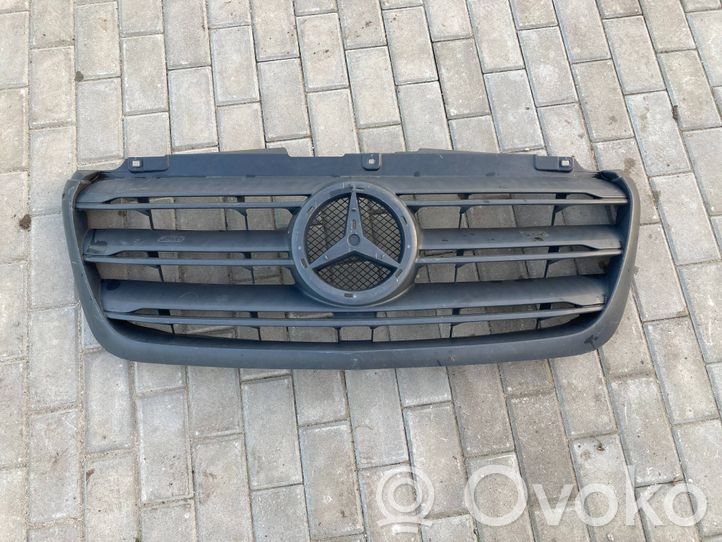 A9108852600 Mercedes-Benz Sprinter W907 W910 Front bumper upper ...