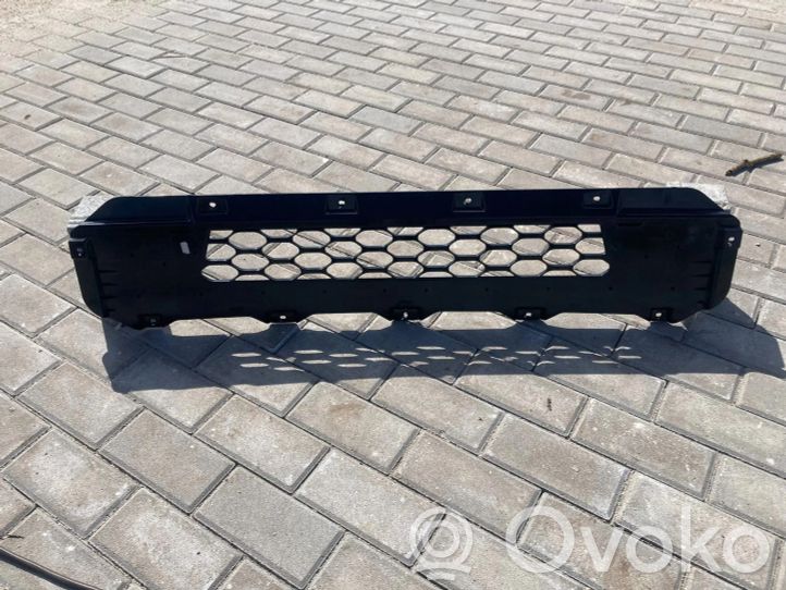 5801690084 Iveco EuroCargo Bonnet/hood grill, 37.65 € | RRR
