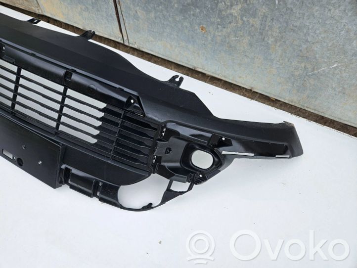 52129-0D090 Toyota Yaris Cross Front bumper, 188.24 € | RRR
