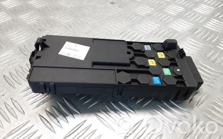 1645450201 Mercedes-Benz ML W164 Module de fusibles, 20.00 € | OVOKO